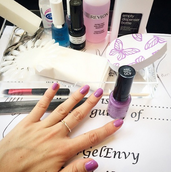 DIY Manicure Tips from Nail Pro Jenny Longworth – Amy Lewis